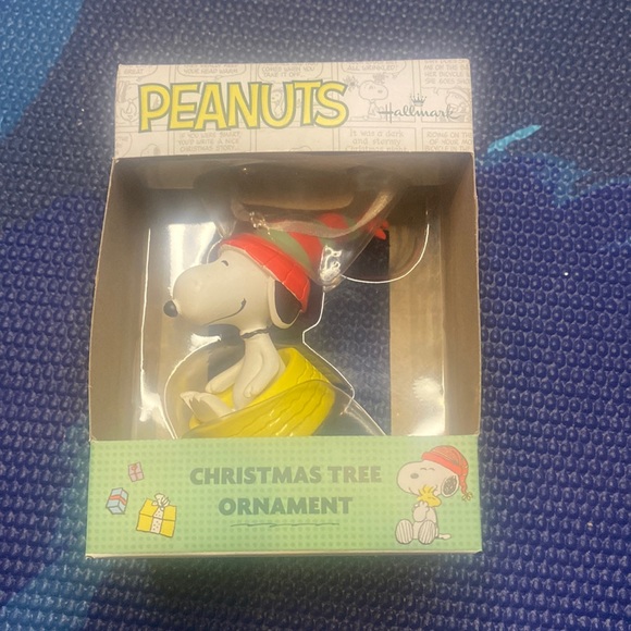 Peanuts | Holiday | New Peanuts Snoopy Hallmark Ornament On A Basket ...
